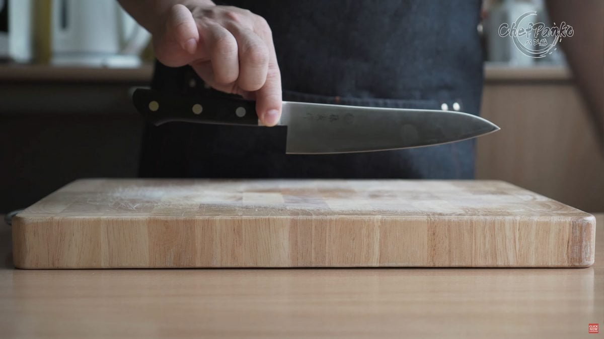 Tojiro DP Gyuto Knife Review 180mm FU807 VG10 (Fujitora) - ChefPanko